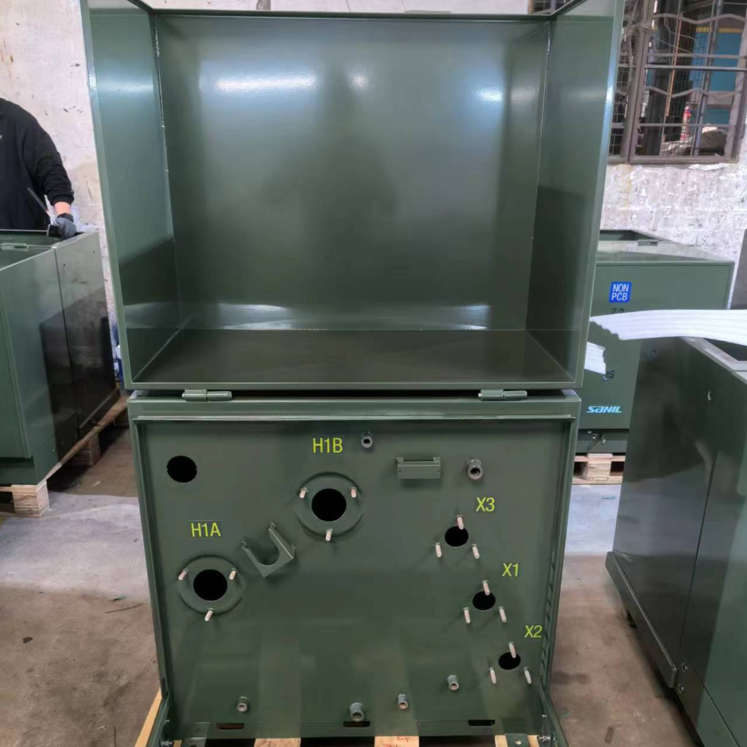 Single Phase Transformer Oil Tank Enclosure | Pad Tanks – GSY Electric ...